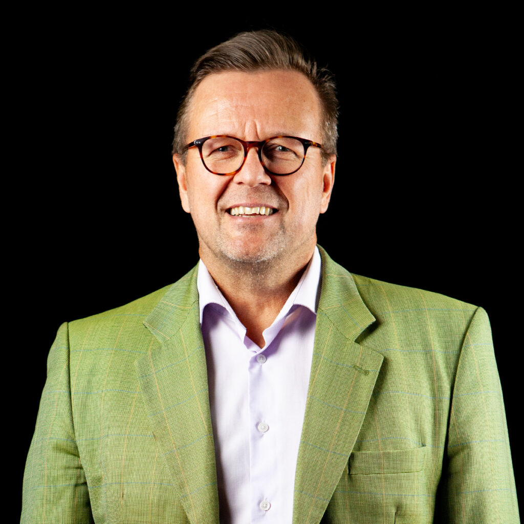Katsaus strategisen hallitustyöskentelyn kokemuksista tarjoaa ajatuksia ...